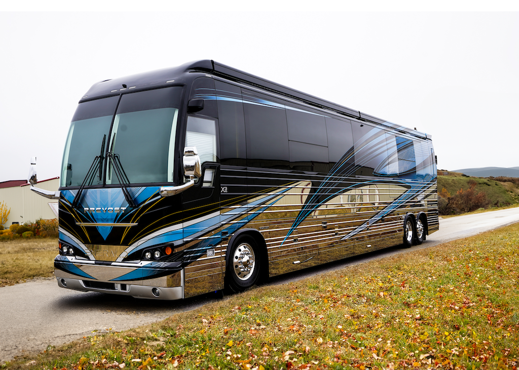 Emerald #6715 | Emerald Luxury Coaches