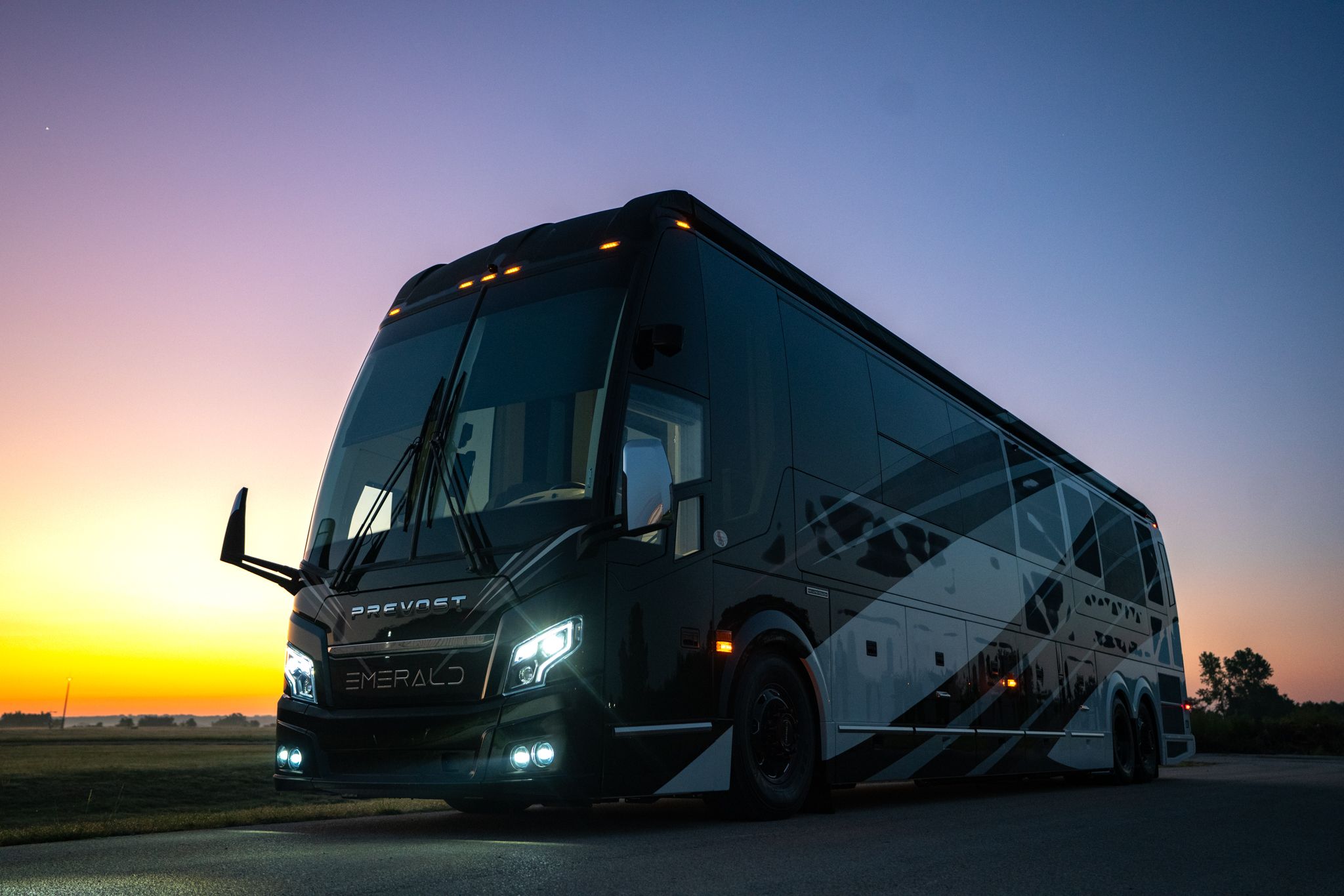 Emerald #2025 | Emerald Luxury Coaches