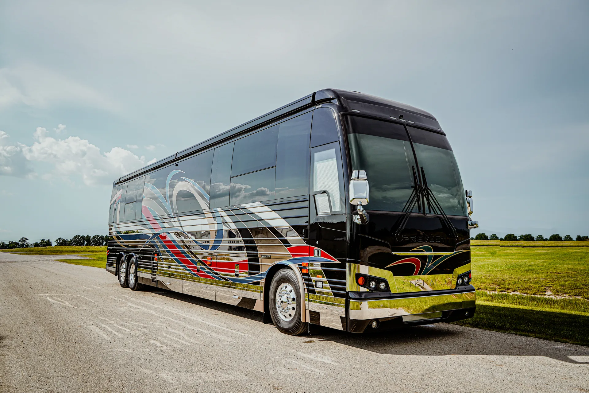 Emerald #6515 | Emerald Luxury Coaches
